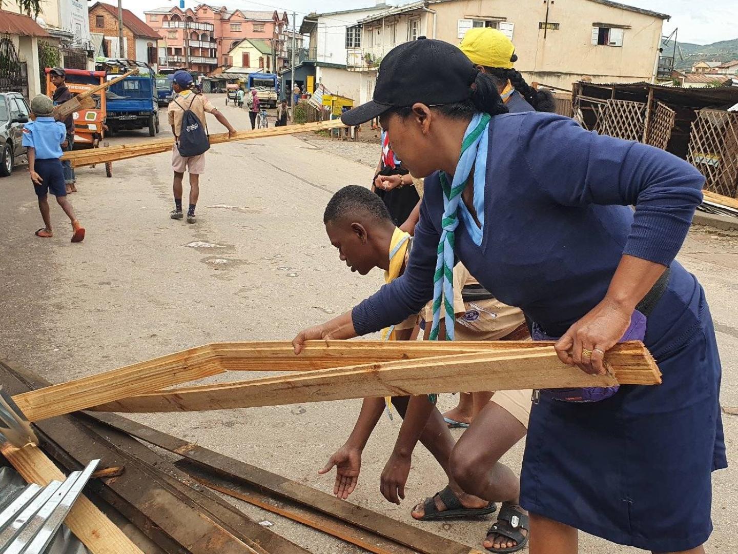 Scouts Mobilise to Support Cyclone Freddy Emergency Response | WOSM