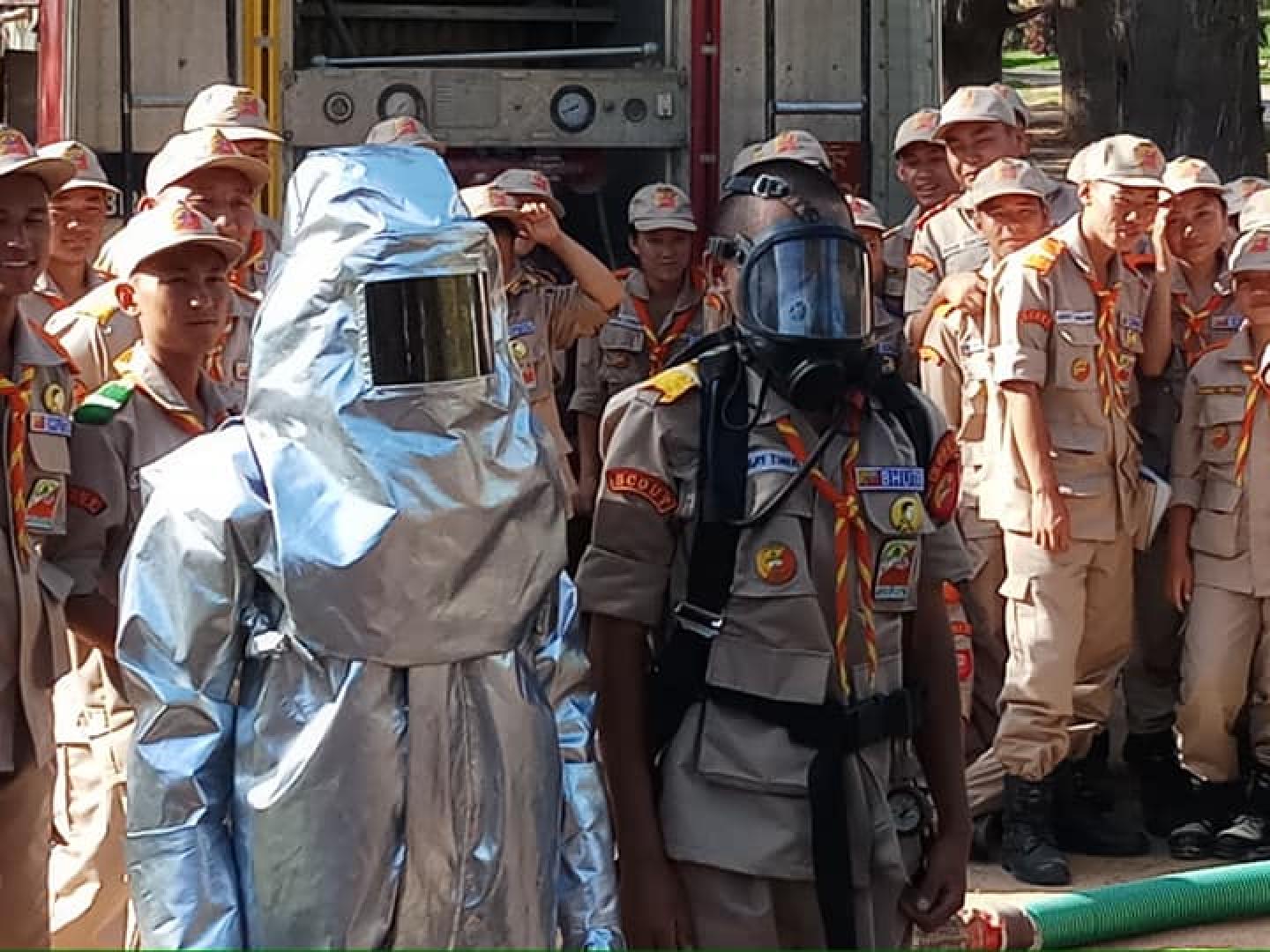 Bhutanese Scouts learn basic firefighting techniques | World Scouting